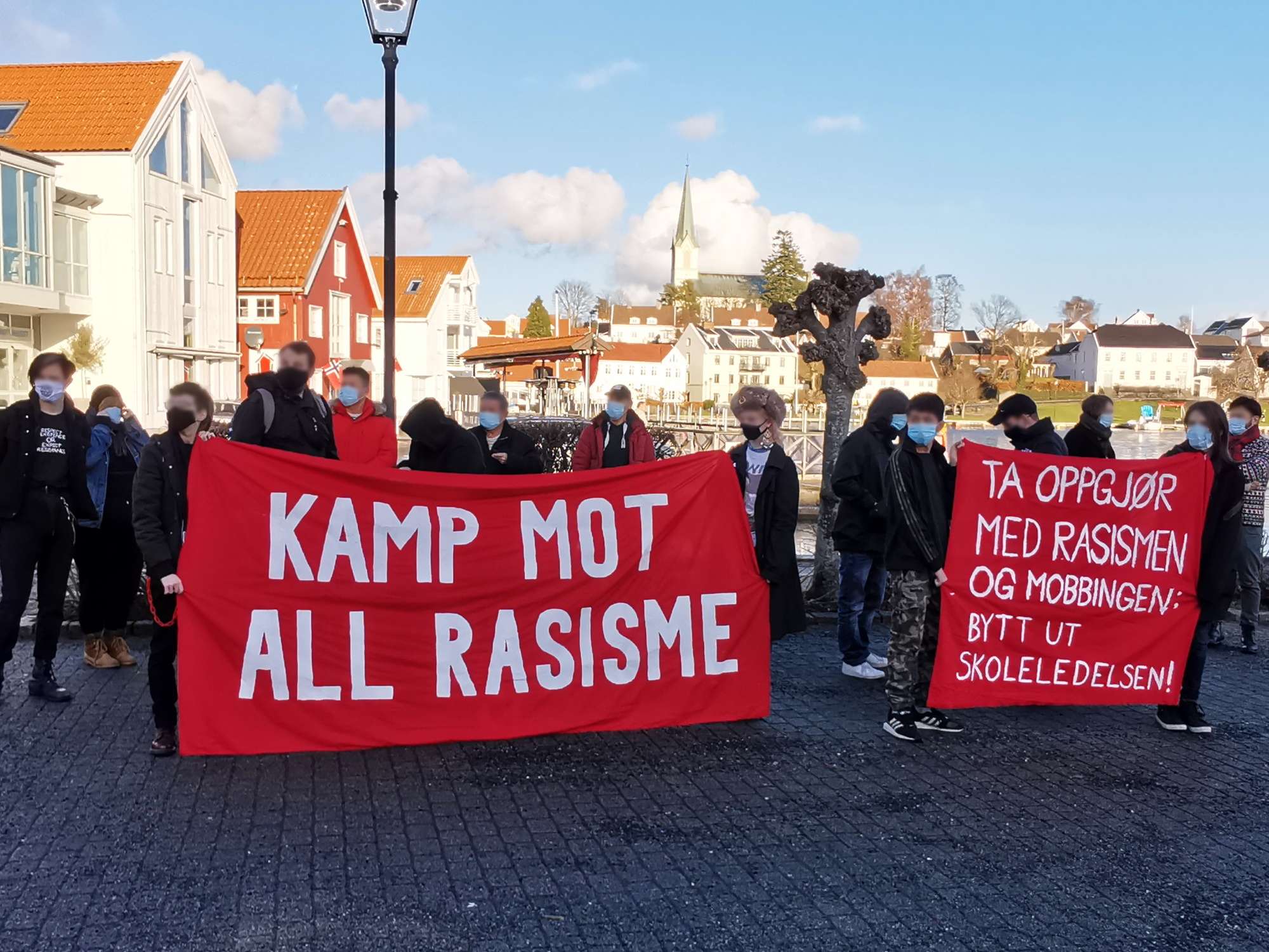 Folkelig motstand mot systemsvikt og rasisme i Lillesand
